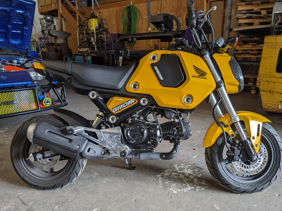 Voodoo grom rear sets with passenger pegs – Voodoo Fab